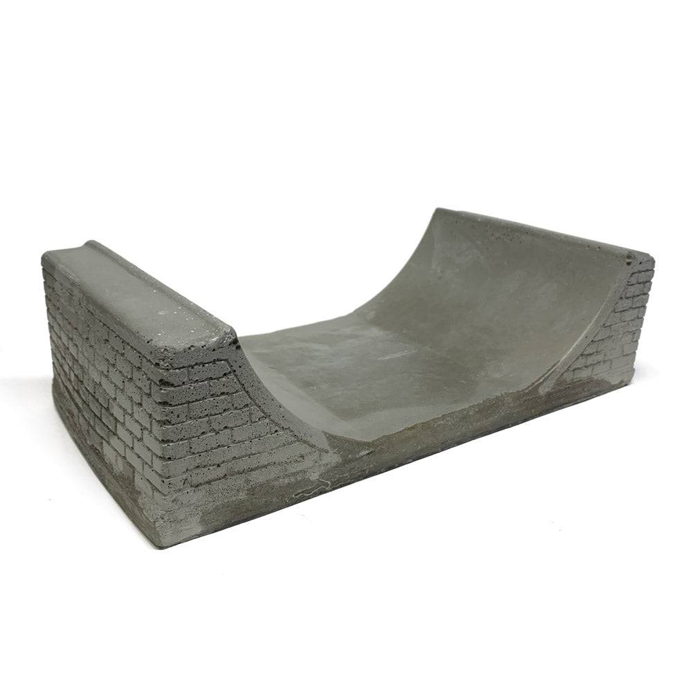 Victory Concrete Halfpipe — Jibs